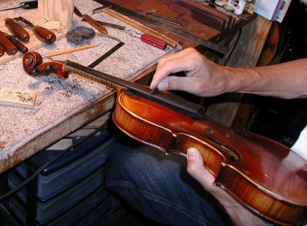 Setting Up Violins - Spruce Tree Music