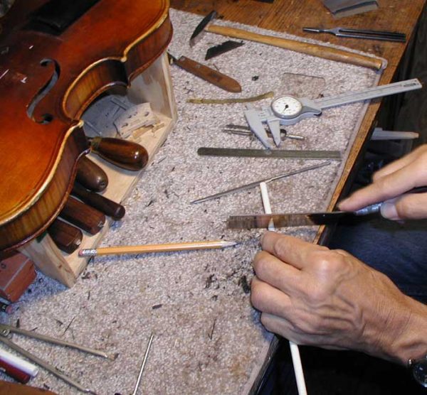 Setting Up Violins - Spruce Tree Music