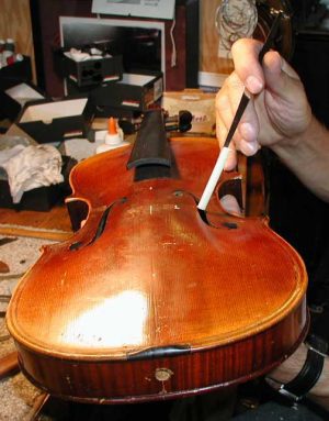 Setting Up Violins - Spruce Tree Music
